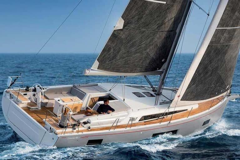 12 Best Cold Weather Sailing Gloves - Boating Geeks